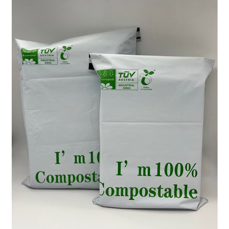 Compostable mailing bag for courier service